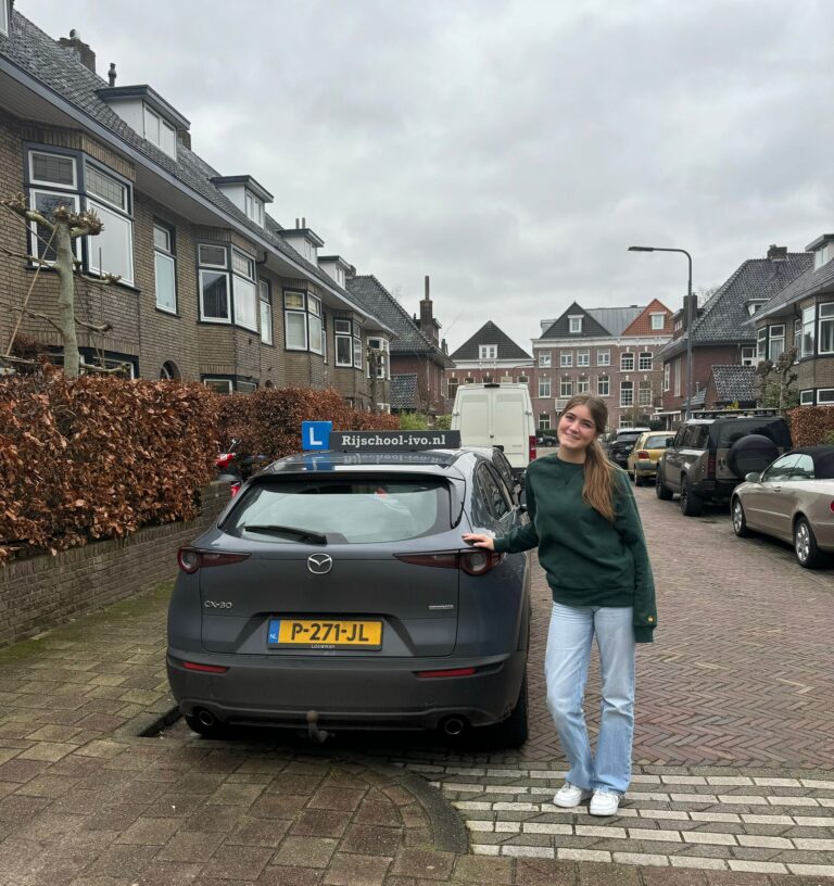 Noor van Seters geslaagd!!! - Rijschool Ivo